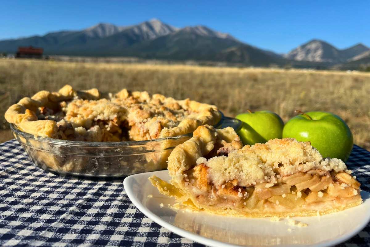 High Altitude Apple Pie with Crumb Topping - Wild Flour Recipes