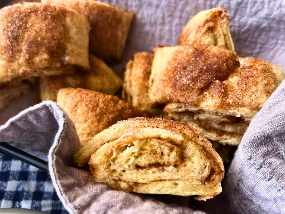 Easy 1 Hour Mini Cinnamon Roll Bites - High Altitude Friendly